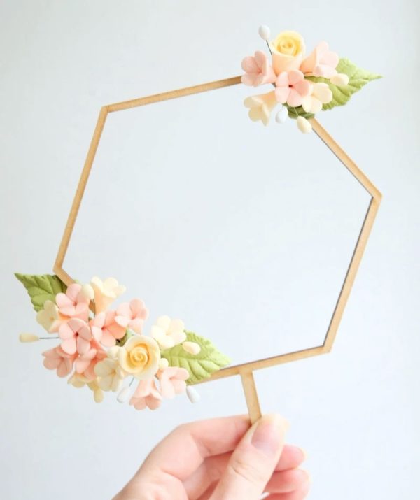Wooden Flower Cake Topper Hexagon – Bakers Boutique